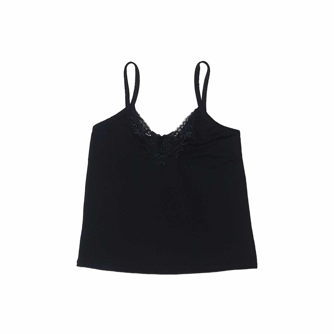 BLACK SANDO TOP, Women's Fashion, Tops, Sleeveless on Carousell