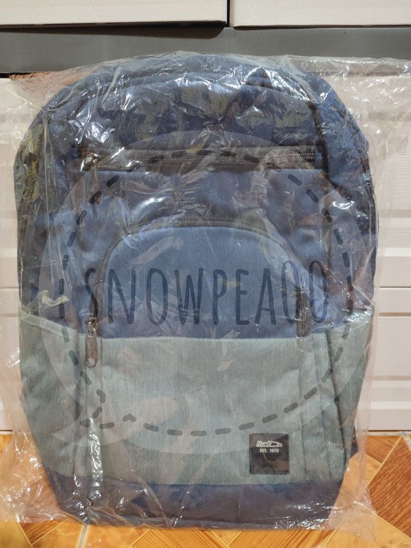 Hawk Bagpack Blue and Grey Original, Men's Fashion, Bags, Backpacks on ...