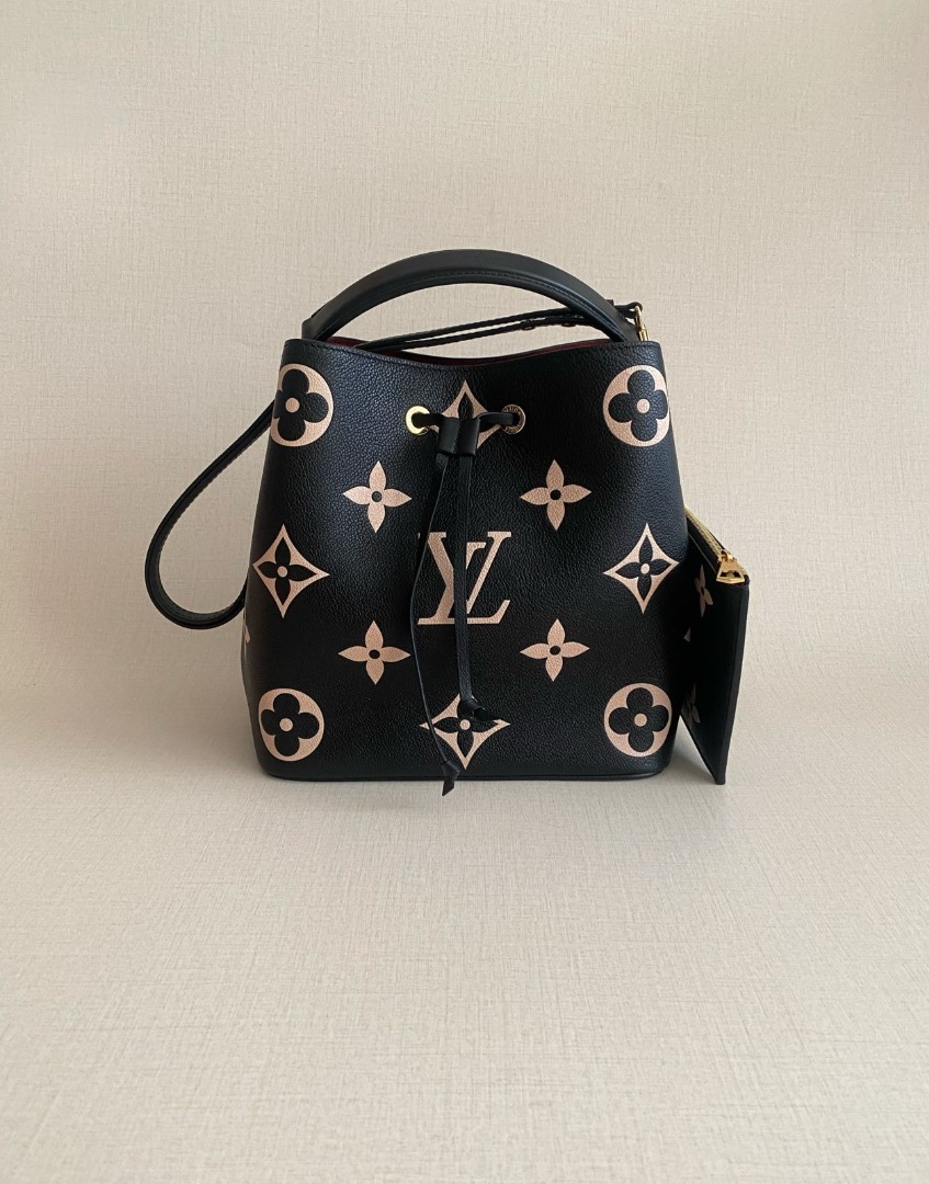 BNIB Louis Vuitton LV Neo Noe Empreinte Leather Black / Cream dv ...