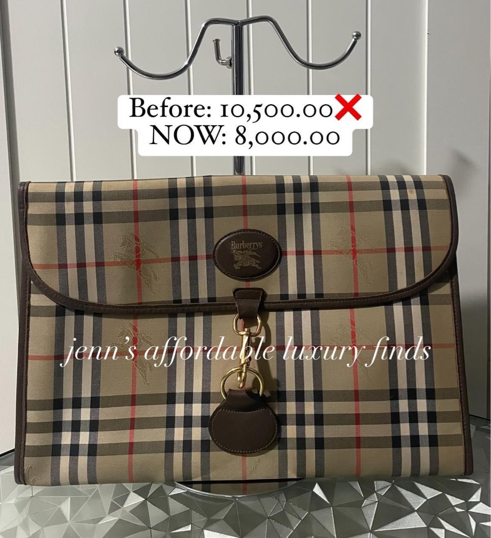 BURBERRY clutch/laptop size, Luxury, Bags & Wallets on Carousell
