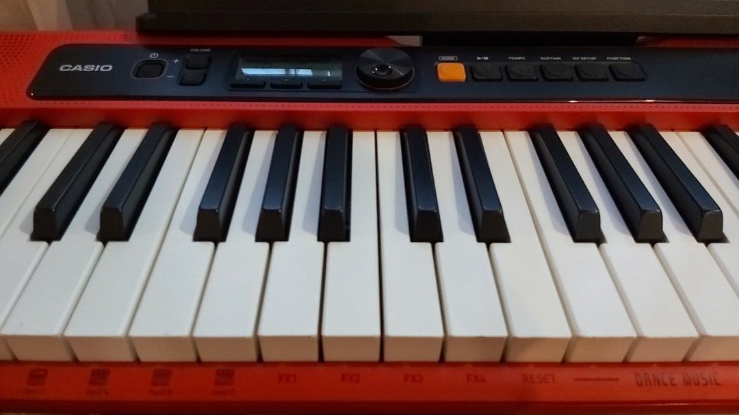 CASIO KeyBoard CASIOTONE CT-200, Hobbies & Toys, Music & Media, Musical ...