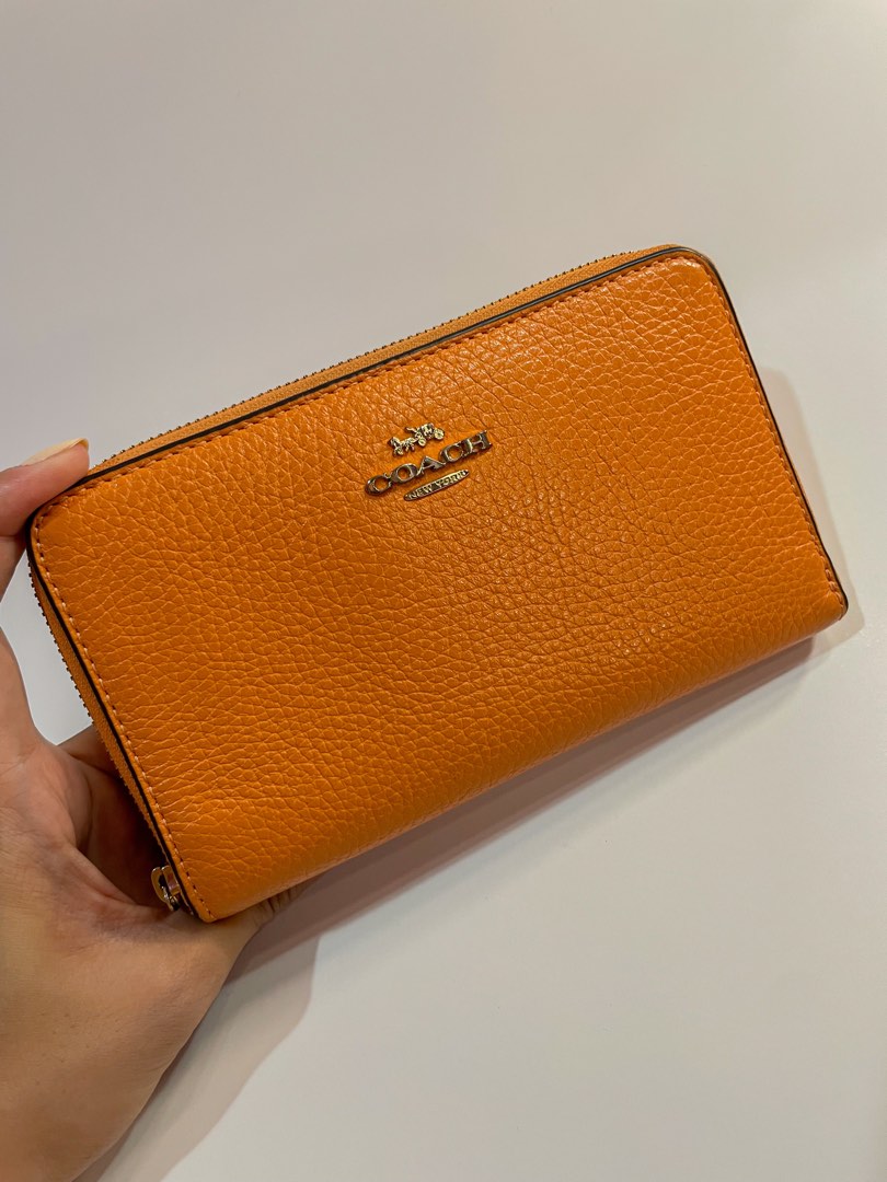 Coach Wallet Original, Luxury, Bags & Wallets on Carousell
