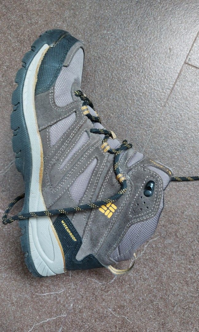 Columbia boots for men, Men's Fashion, Footwear, Boots on Carousell