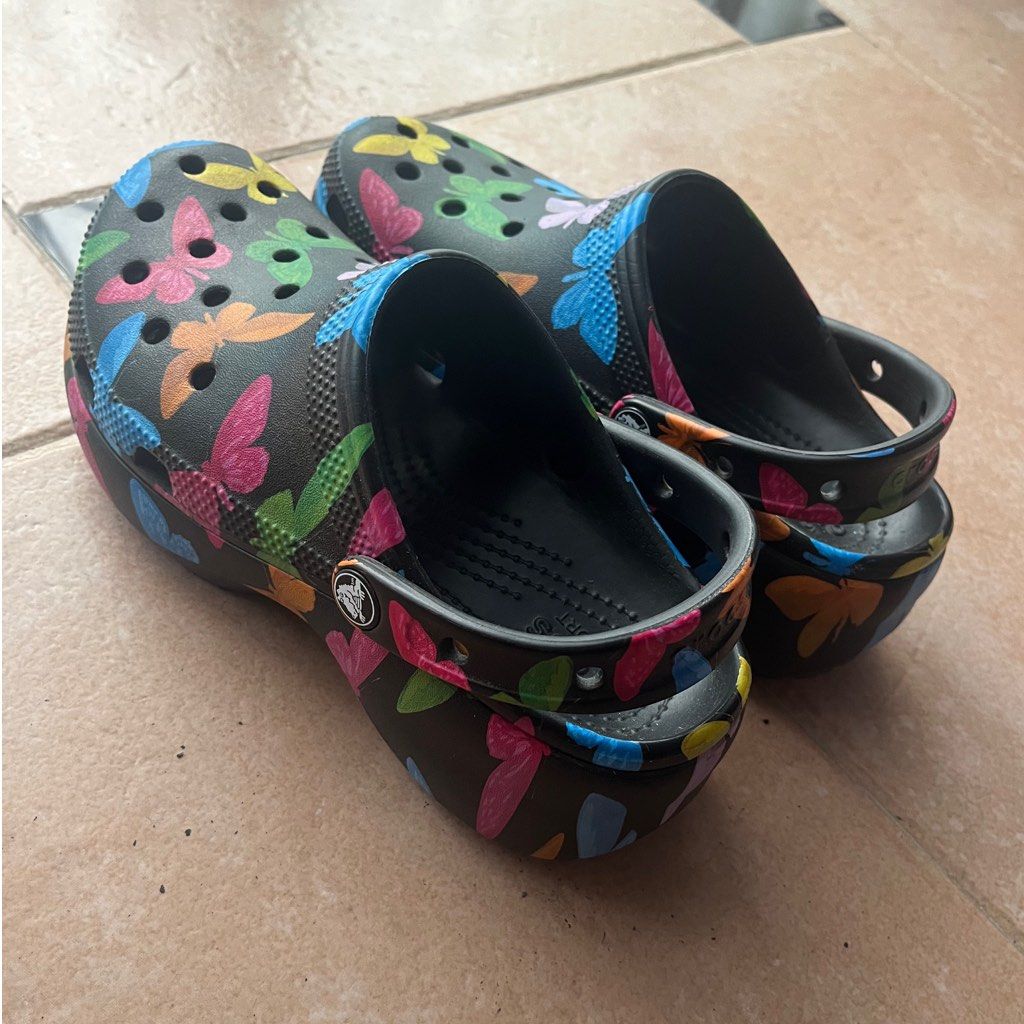 Crocs Classic Platform Butterfly Clog, Women's Fashion, Footwear ...