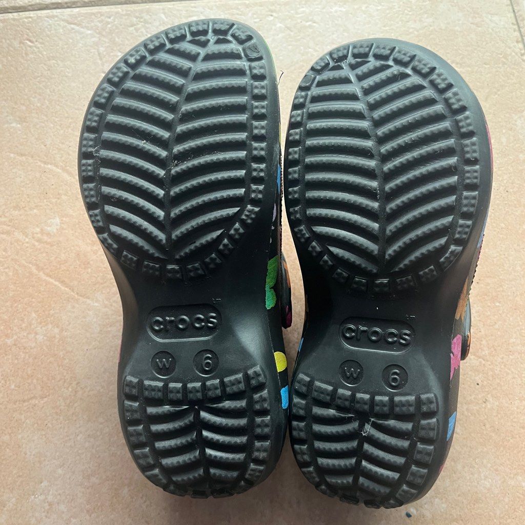 Crocs Classic Platform Butterfly Clog, Women's Fashion, Footwear ...