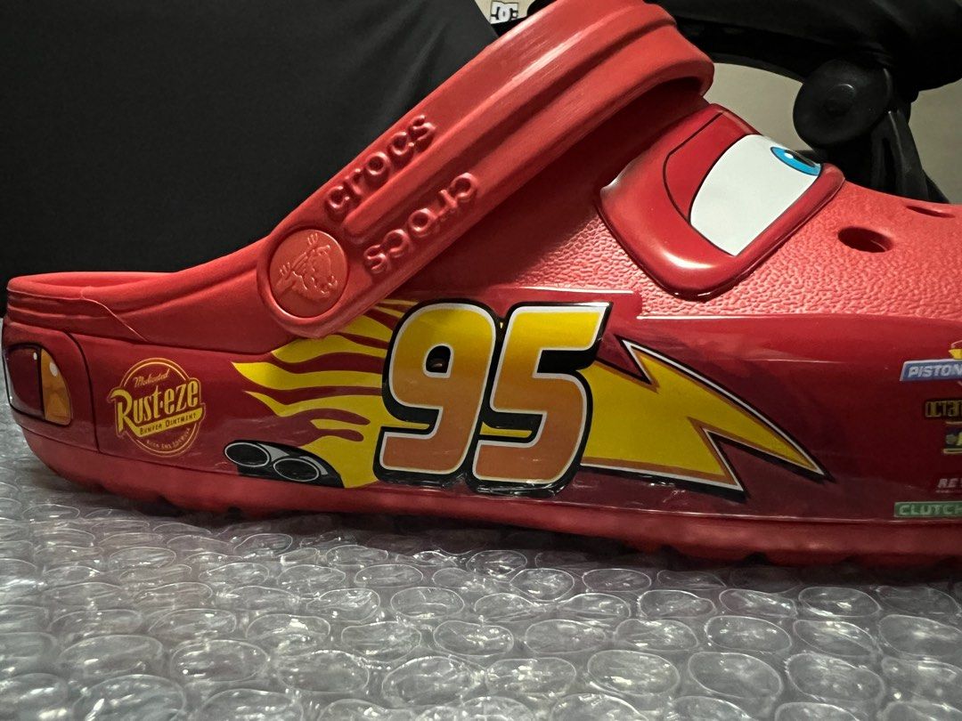 Crocs X Lightning Mcqueen size 8M / 10W, Men's Fashion, Footwear ...