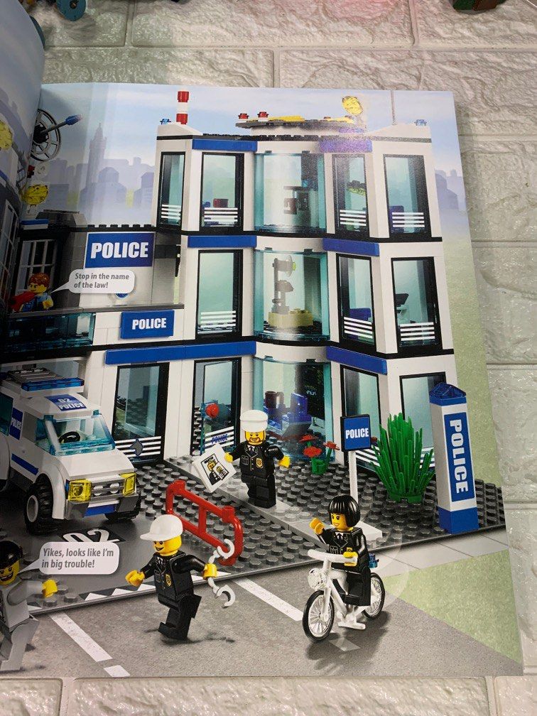 Dk Lego The Lego Collectors Set ( 2 Book with Toys Set ), Hobbies ...