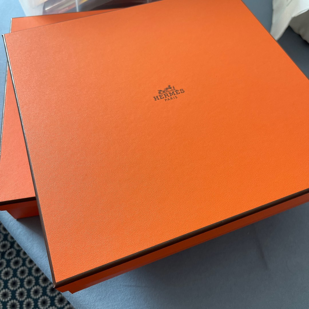 20 over Hermes boxes for $50, Luxury, Accessories on Carousell