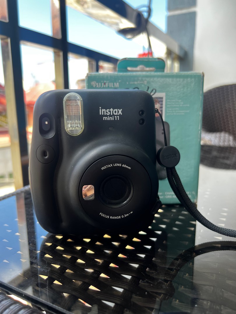 Instax Mini 11 - Black, Photography, Cameras on Carousell