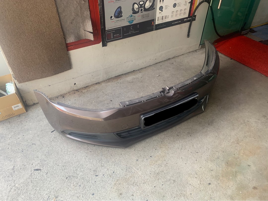 Jetta 1.4 TSI front bumper, Car Accessories, Accessories on Carousell