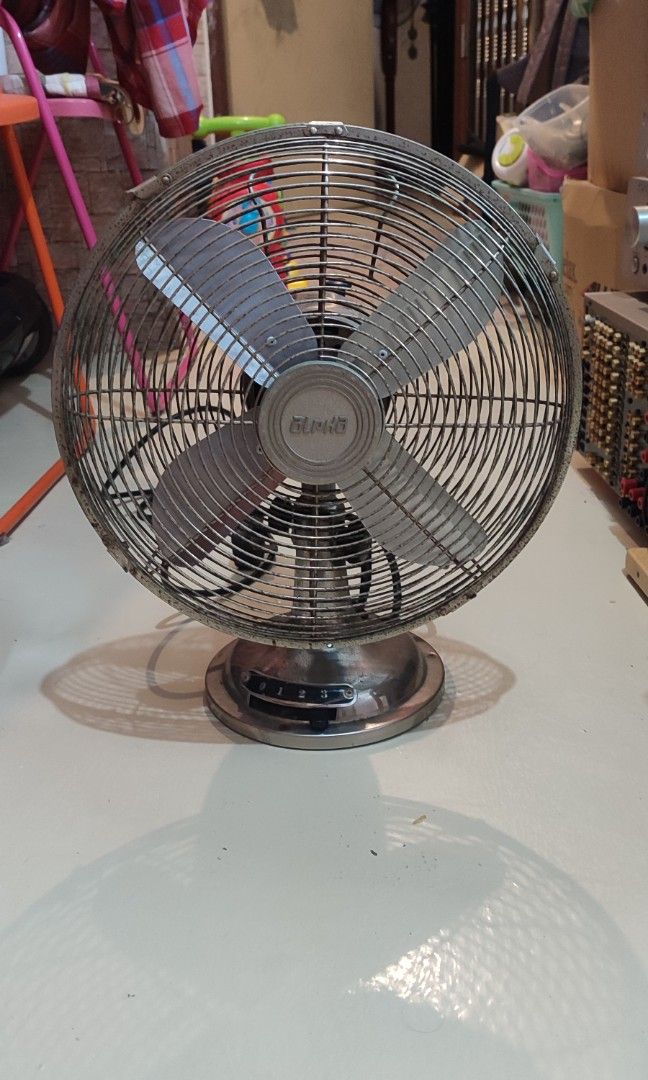 Kipas angin 12 inchi Alpha, Furniture & Home Living, Lighting & Fans ...