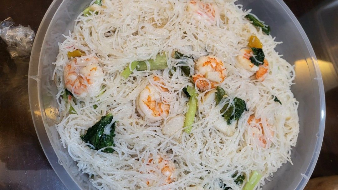 mee hoon seafood, Food & Drinks, Other Food & Drinks on Carousell