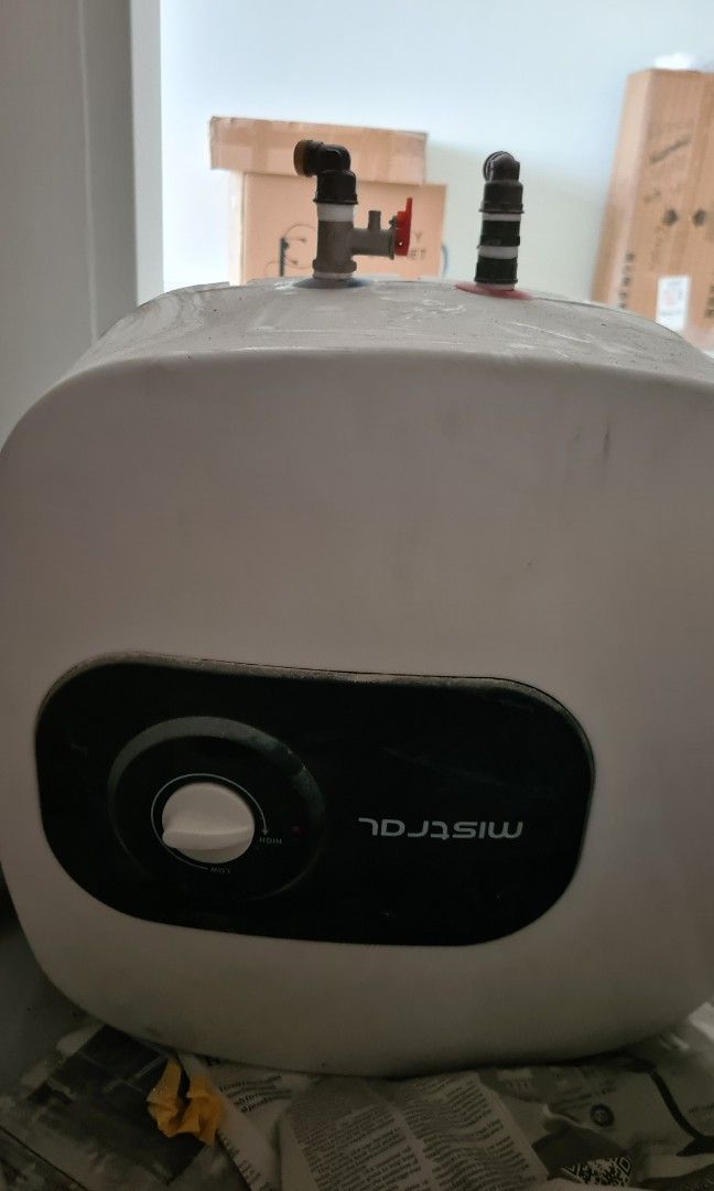 Mistral 30l storage heater, TV & Home Appliances, Water Heater ...