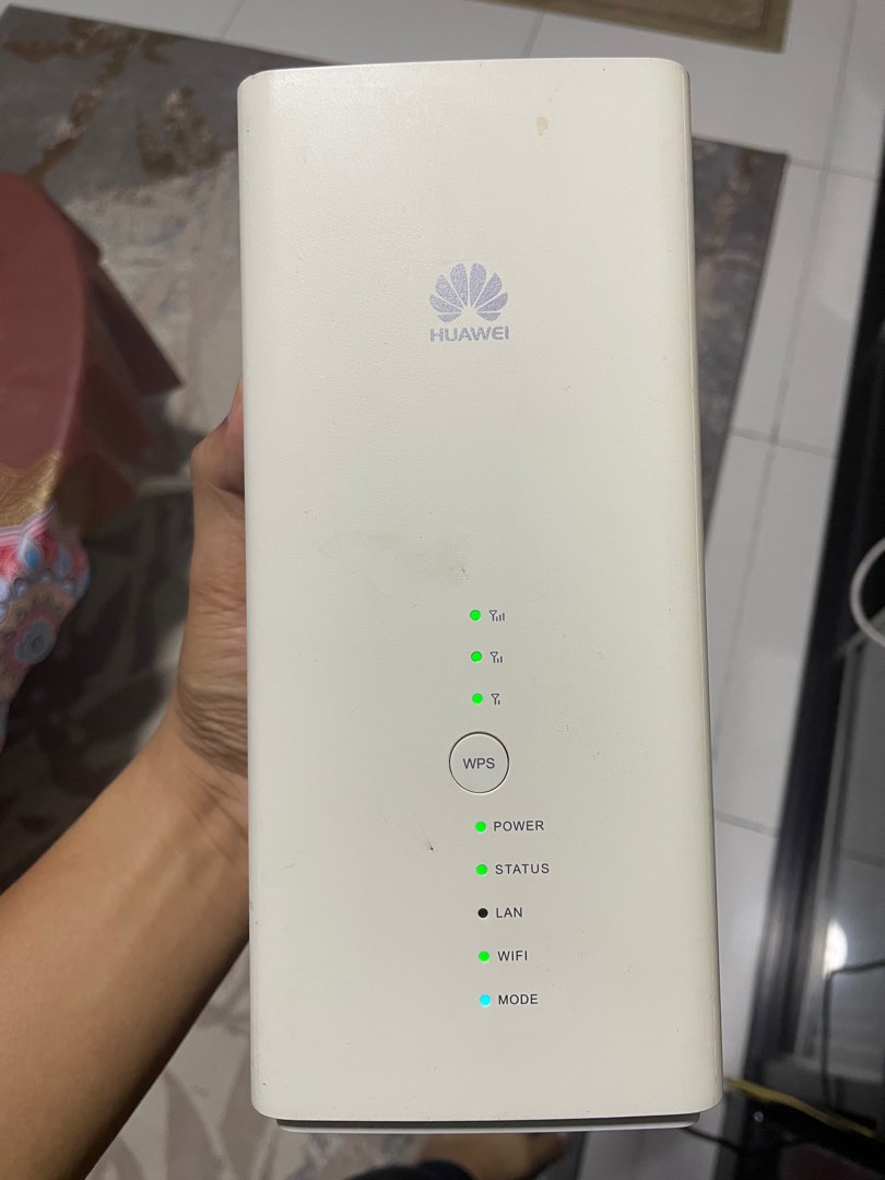 Modem Huawei B618s - 22D, Computers & Tech, Parts & Accessories ...