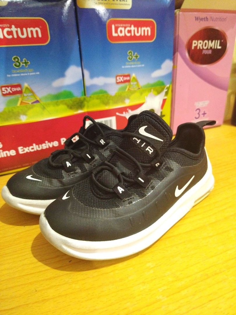 Nike for kids, Babies & Kids, Babies & Kids Fashion on Carousell