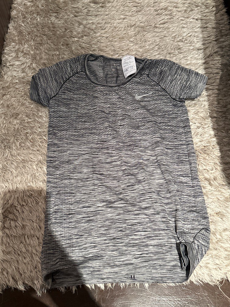 Nike Gray Dri Fit Top - S, Women's Fashion, Activewear on Carousell