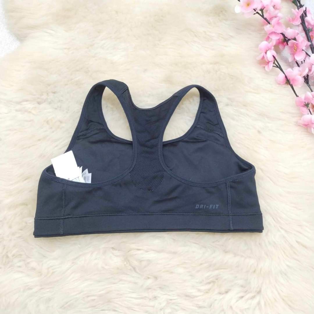 NIKE WOMEN'S SPORT BRAA, Fesyen Wanita, Pakaian Wanita, Atasan di Carousell