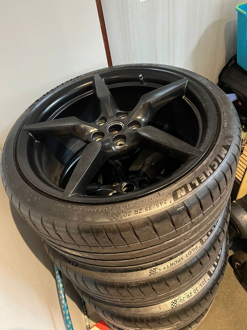 Original Ferrari 488 rims with Michelin tires, Car Accessories, Tyres ...