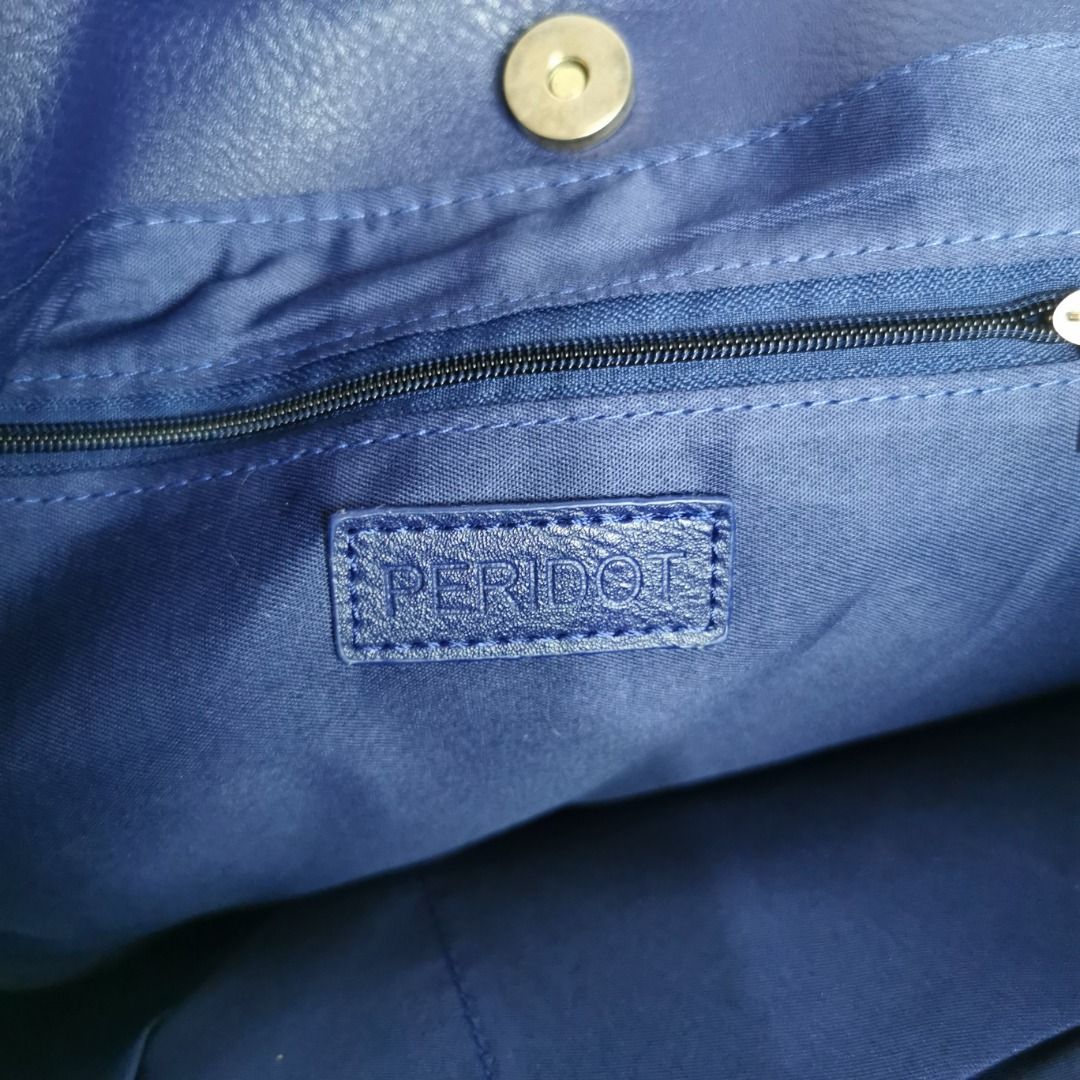 Peridot Shoulder Tote Bag, Women's Fashion, Bags & Wallets, Tote Bags ...