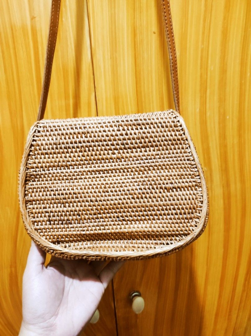 Rattan Crossbody Bag, Women's Fashion, Bags & Wallets, Cross-body Bags ...