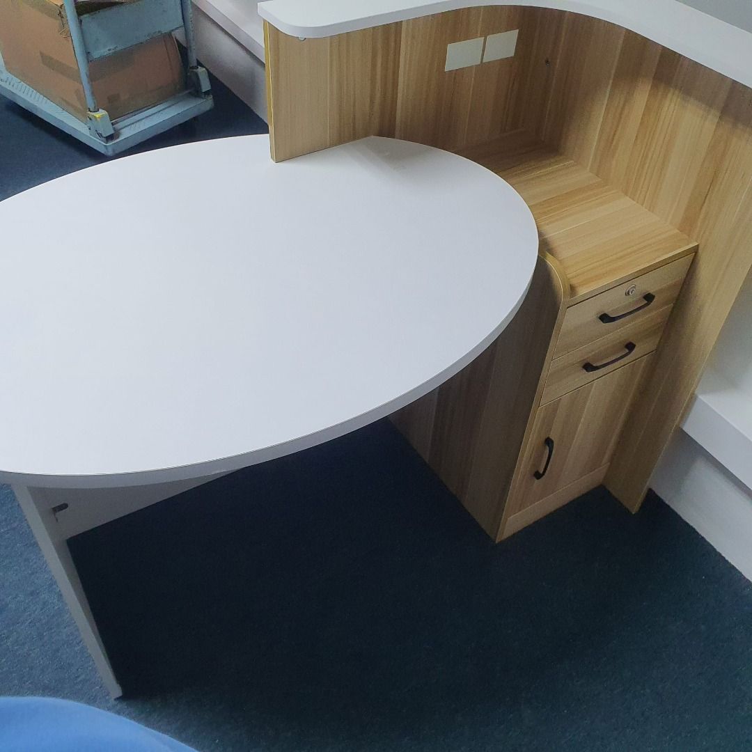 Reception Counter | Administrative Desk | Working table | Comes with ...