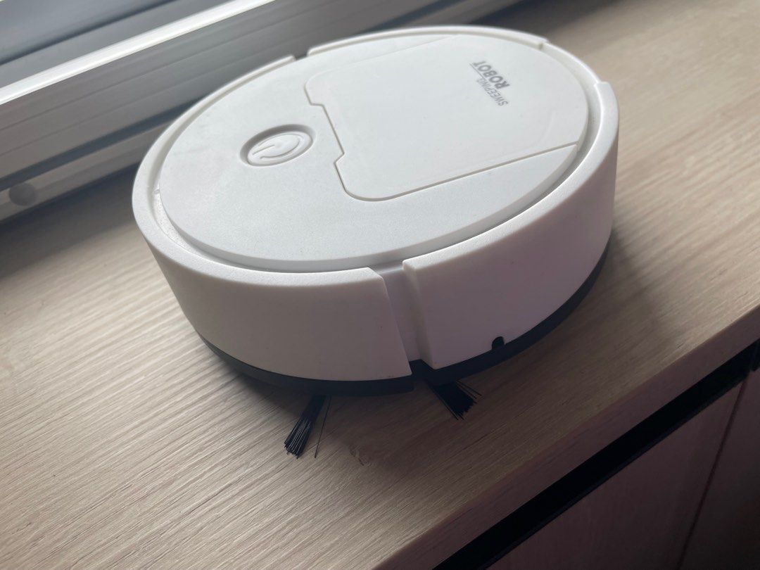 Robo vacuum small, TV & Home Appliances, Vacuum Cleaner & Housekeeping ...