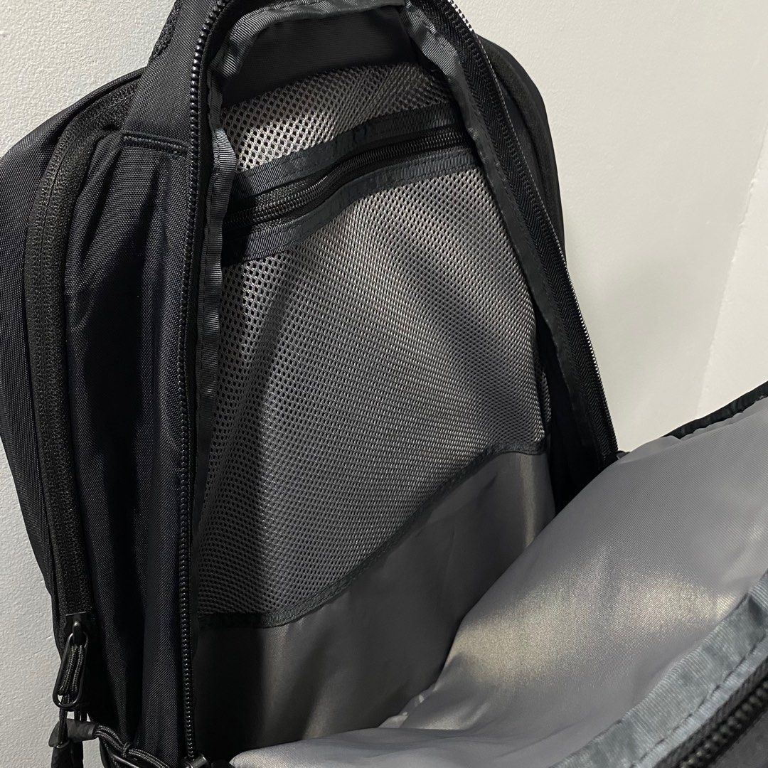 Router Transit | The North Face, Men's Fashion, Bags, Backpacks on ...