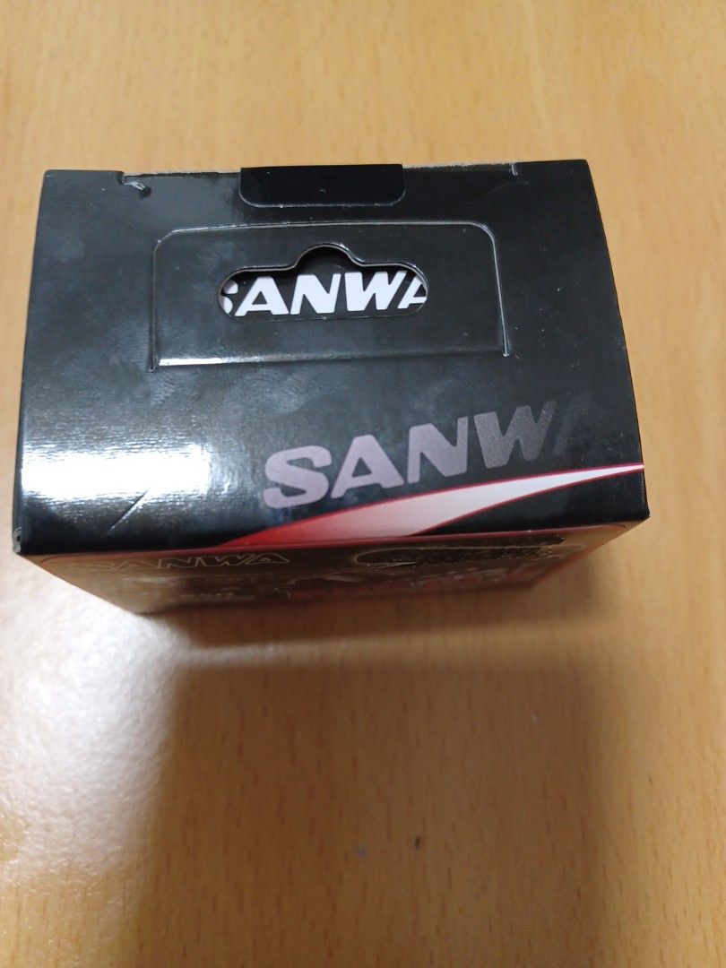 Sanwa low profile servo PGS-CL 2, Hobbies & Toys, Toys & Games on Carousell