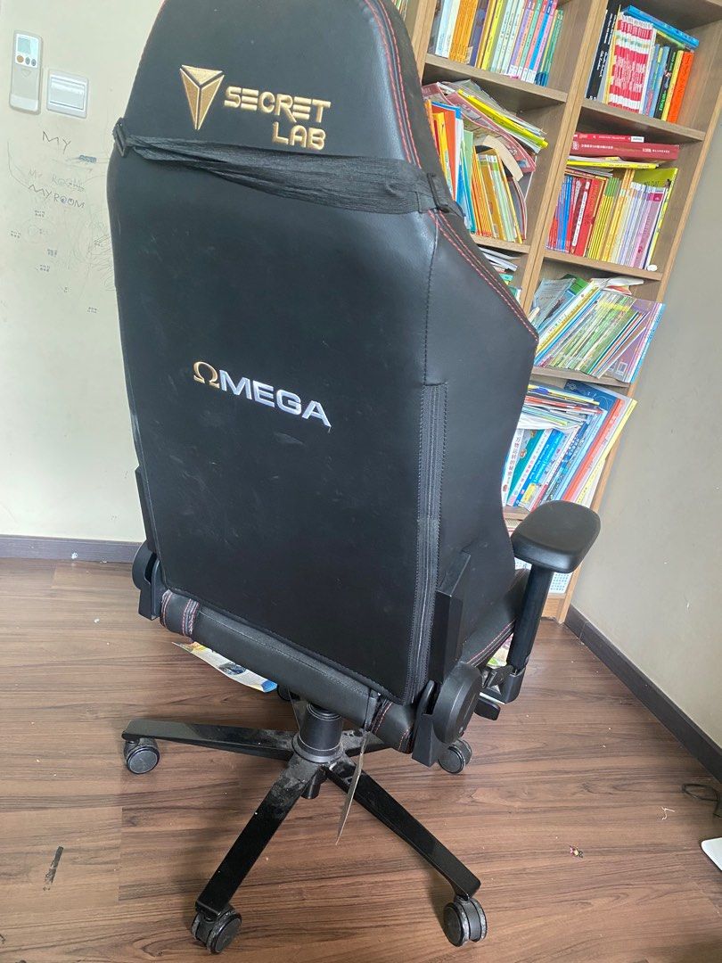 Secret lab omega chair 2020, Furniture & Home Living, Furniture, Chairs ...