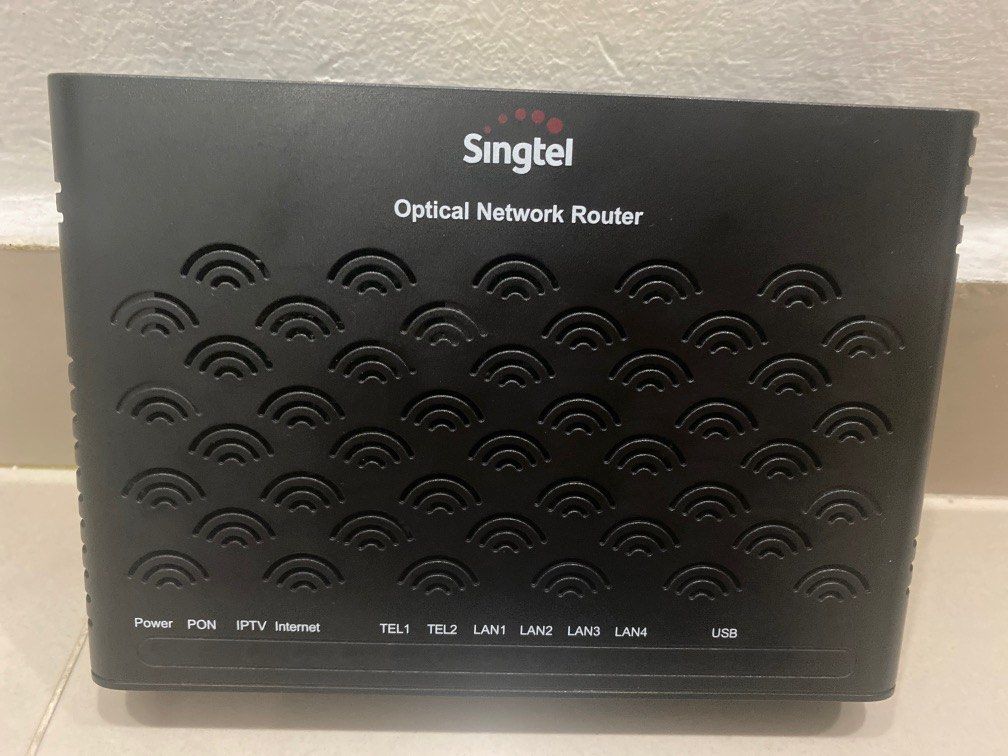 Singtel Mesh router + Optical Network router SET, Computers & Tech ...