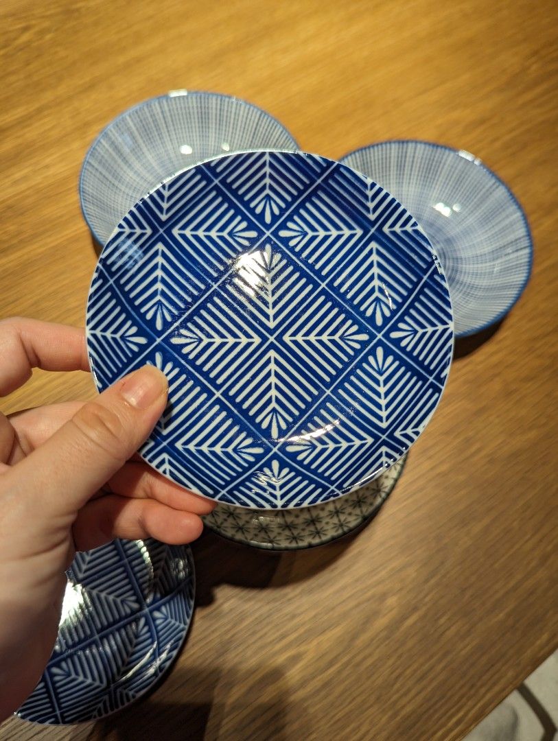 Smal dish plates, Furniture & Home Living, Kitchenware & Tableware ...