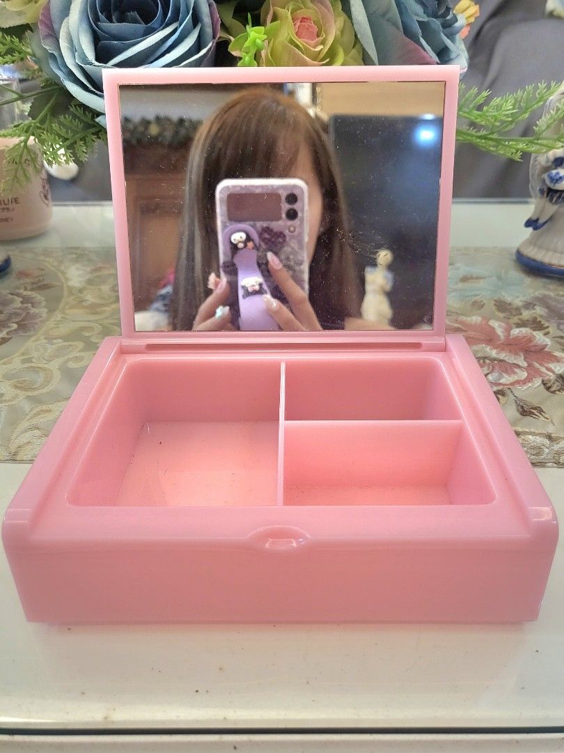 Disney Snow White Jewelry Box Organizer, Women's Fashion, Jewelry ...