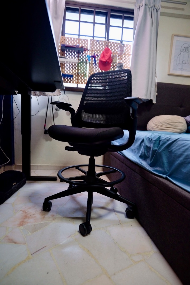 Steelcase Series 1 STOOL version, Furniture & Home Living, Furniture ...