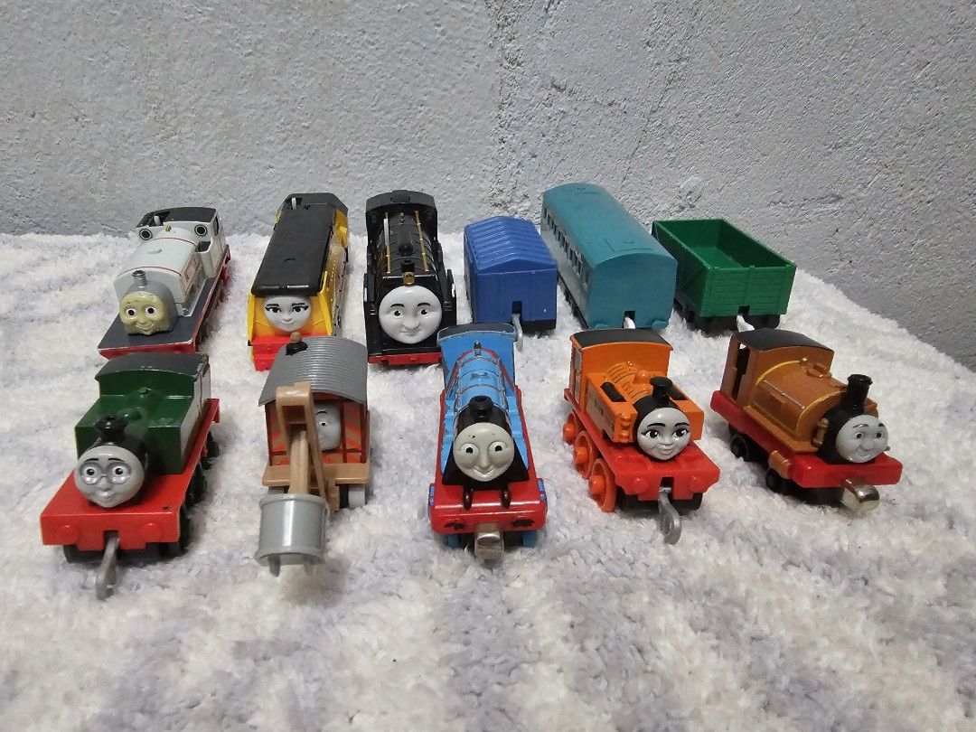 Thomas and Friends Die Cast Trains Set, Hobbies & Toys, Toys & Games on ...