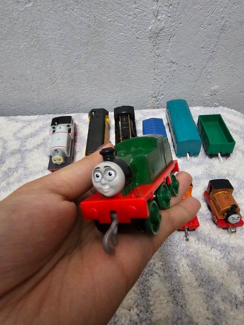 Thomas and Friends Die Cast Trains Set, Hobbies & Toys, Toys & Games on ...