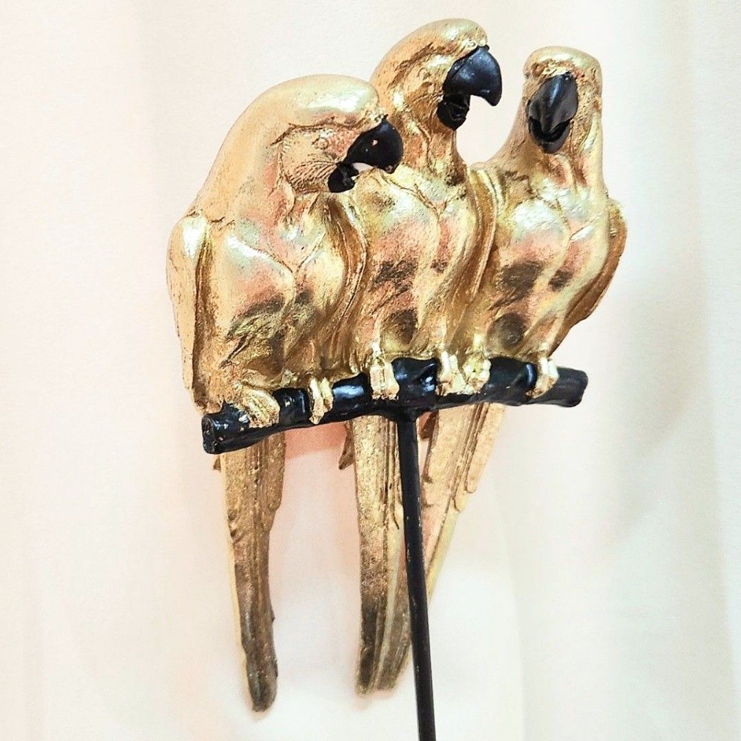 "TIMMY, TOMMY & TONY" Parrot Trinity Coastal Birds Gold Black Stand ...