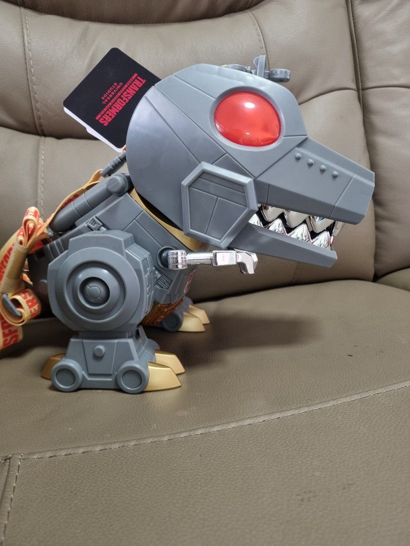 Transformers Grimlock Universal Studios Beijing popcorn holder, Hobbies ...