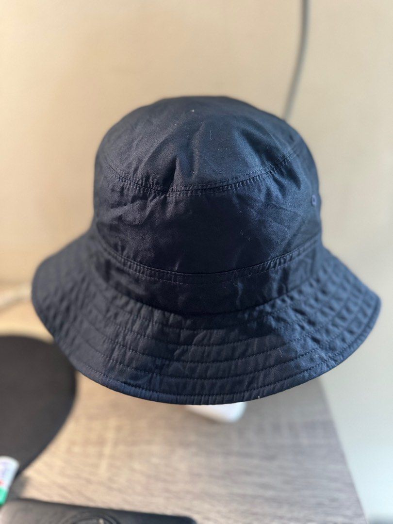 Uniqlo Bucket Hat (navy blue), Men's Fashion, Watches & Accessories ...