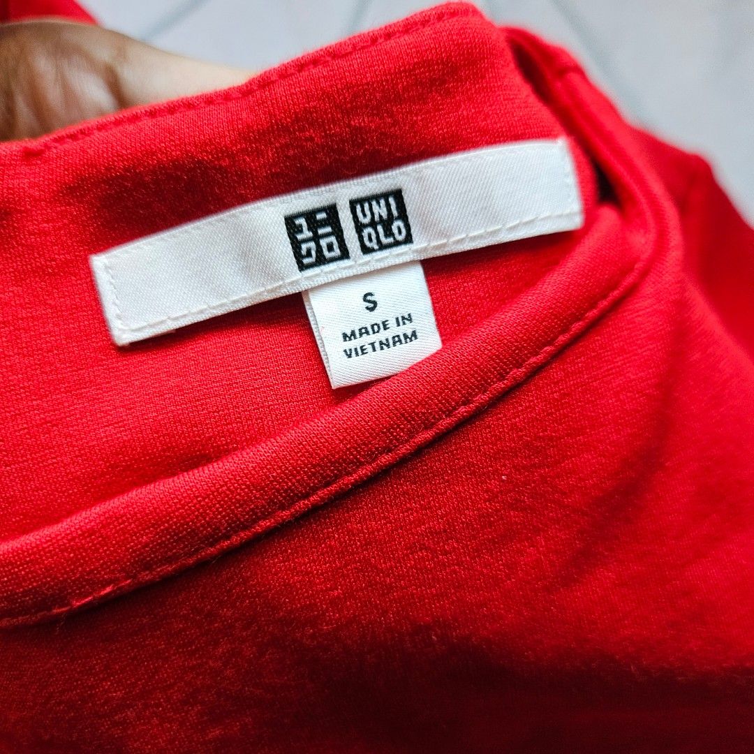 UNIQLO red formal holiday dress, Women's Fashion, Dresses & Sets ...