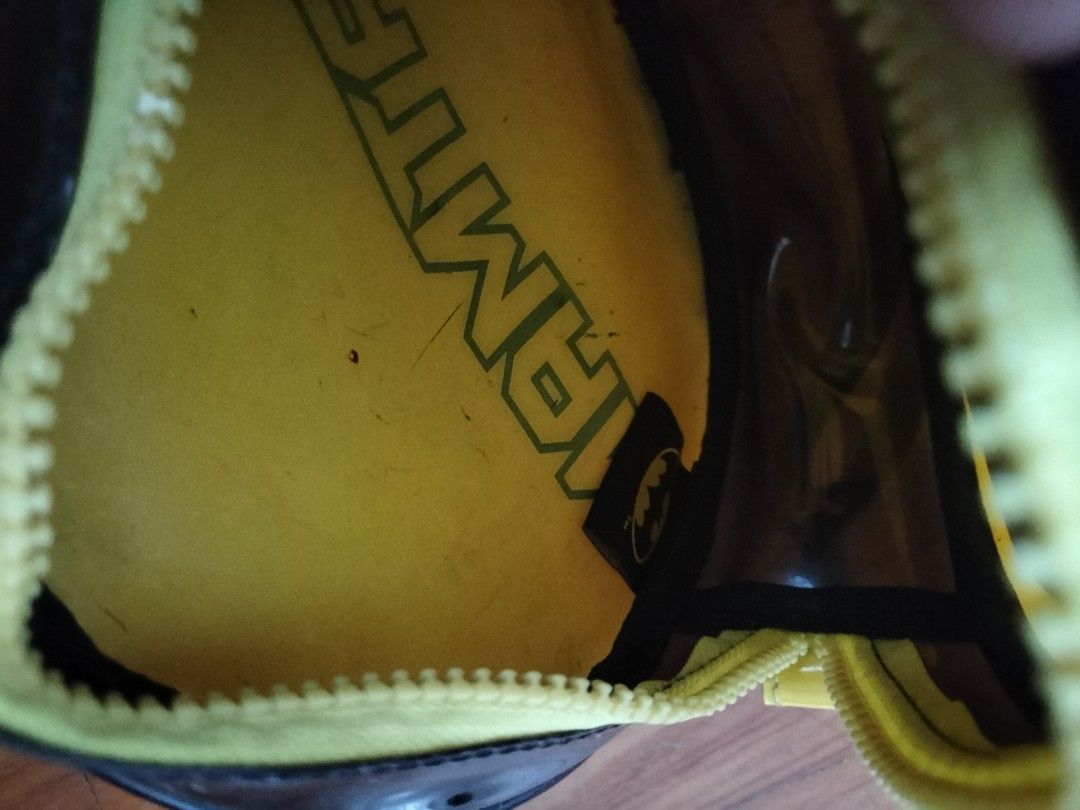 Vintage black & yellow Batman bag, Everything Else on Carousell