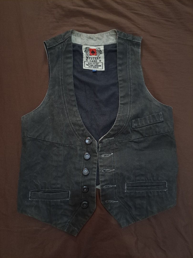 Vintage Mystery Card vest, Women's Fashion, Coats, Jackets and ...