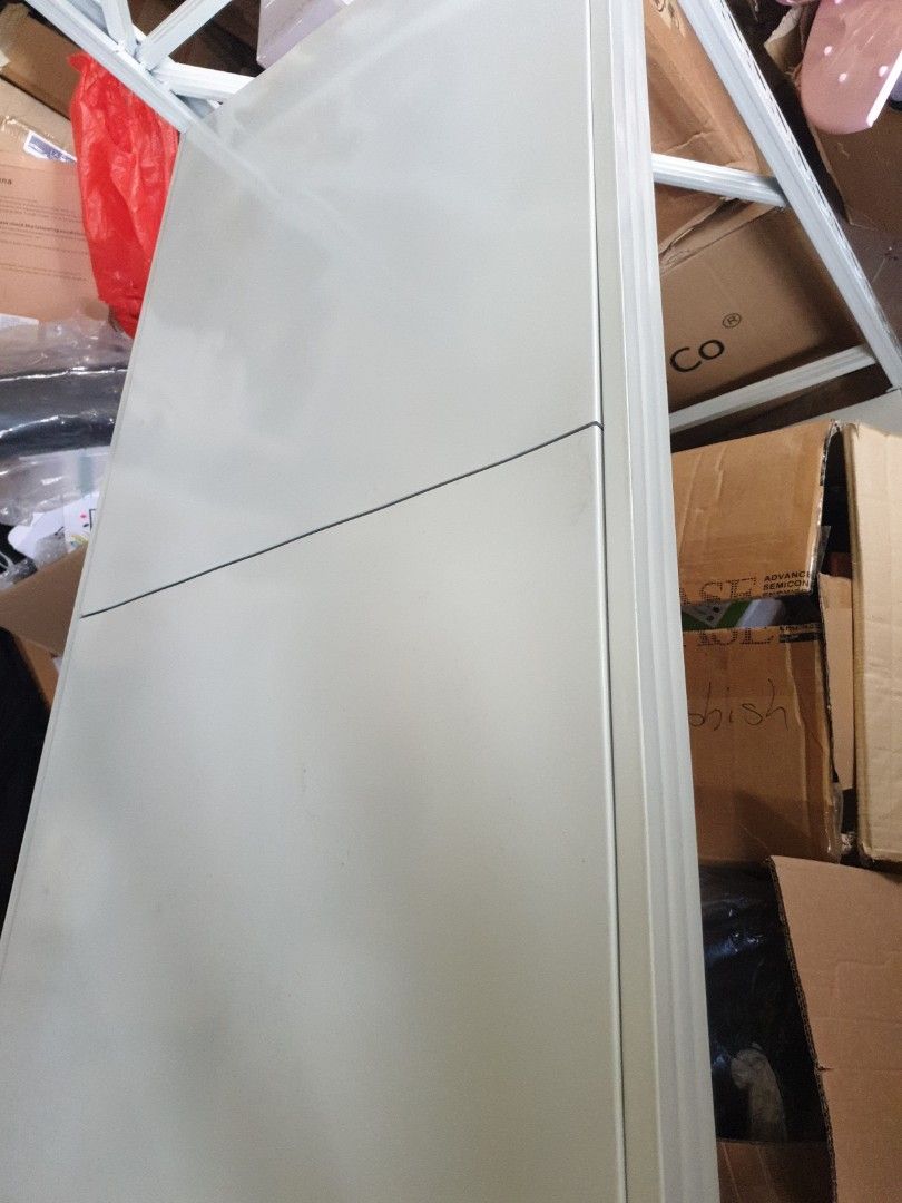 Warehouse storage shelf rack coated steel. Solid welded side beam ...