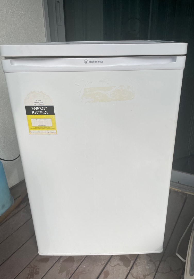 Westinghouse Fridge 115L, TV & Home Appliances, Kitchen Appliances ...