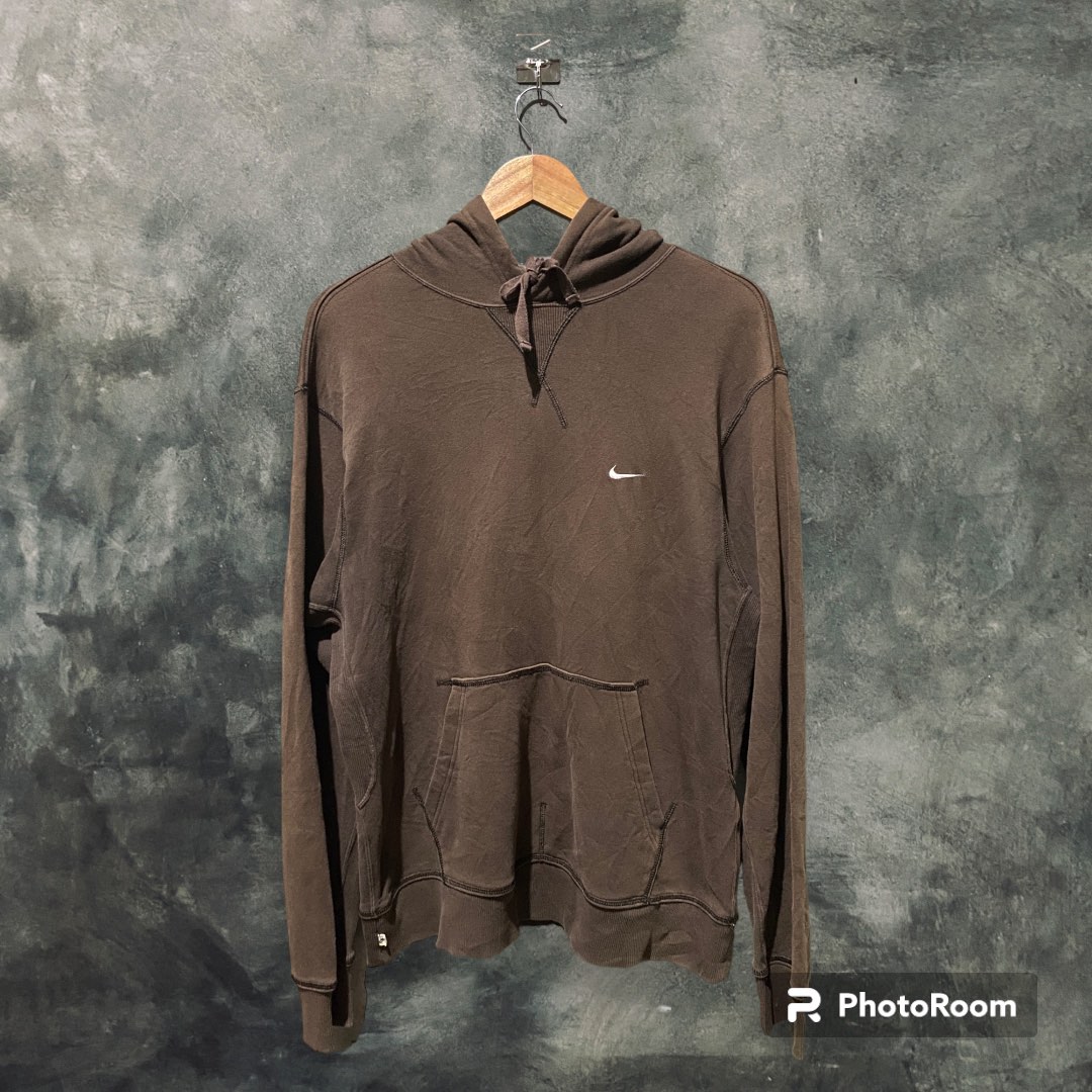 Y2K Nike Side Swoosh Chocolate Brown, Men's Fashion, Tops & Sets ...