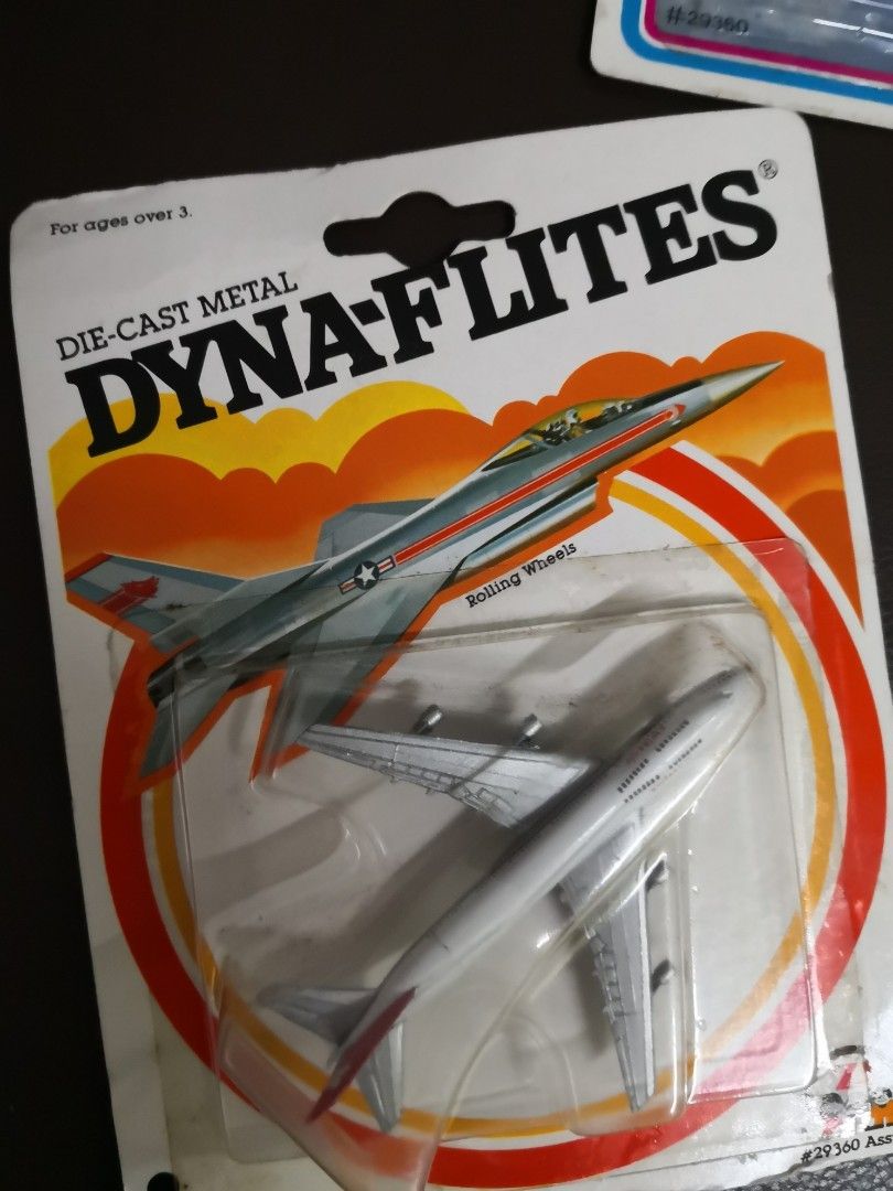 4 Vintage 1982 DYNA-FLITES Die Cast Airplane set, Hobbies & Toys ...