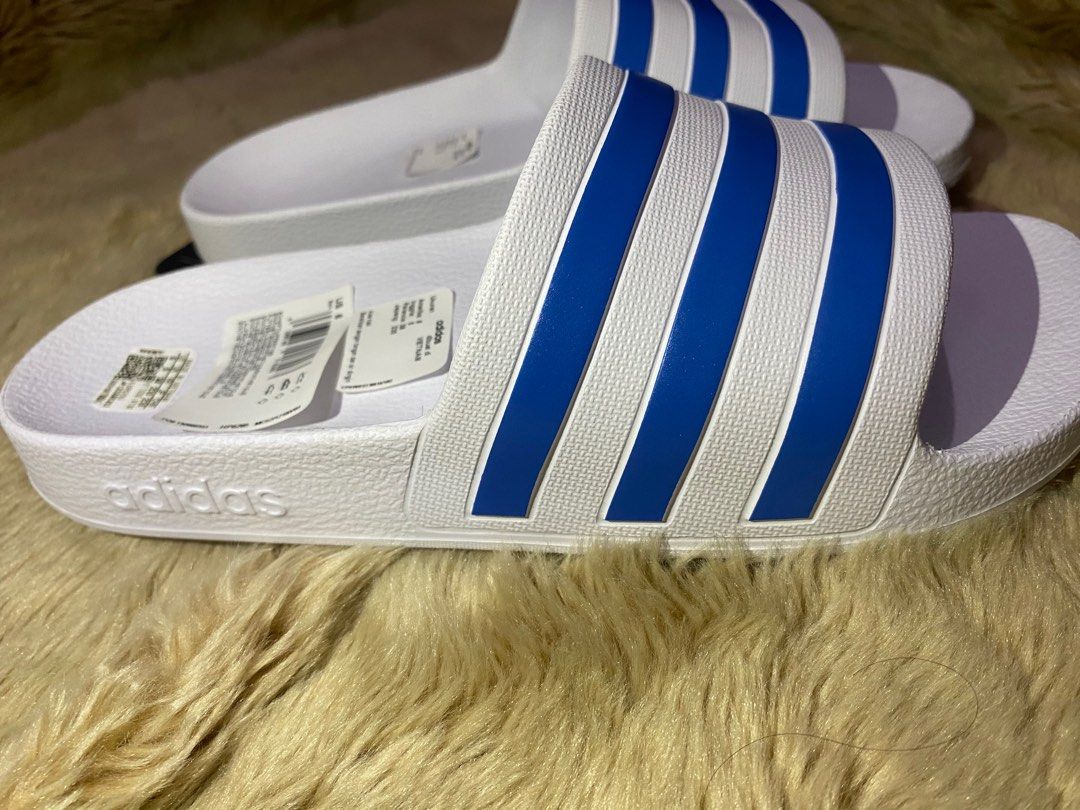 Adidas swim slides adilette aqua, Fesyen Wanita, Sepatu di Carousell
