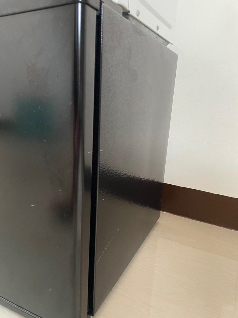 American Home mini refrigerator, TV & Home Appliances, Other Home ...