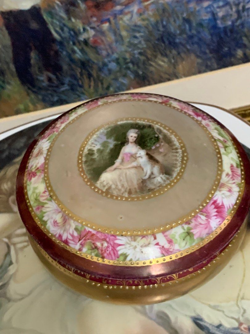 ANTIQUE CIRCA 1800S VICTORIAN PORCELAIN PORTRAIT TRINKET BOX HAND ...