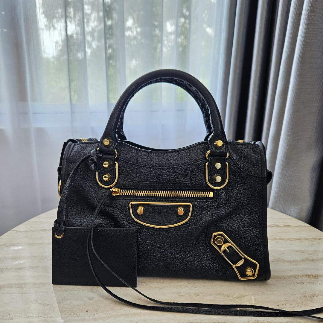 Balenciaga Mini city edge black ghw 2020 with strap,db,booklet ...