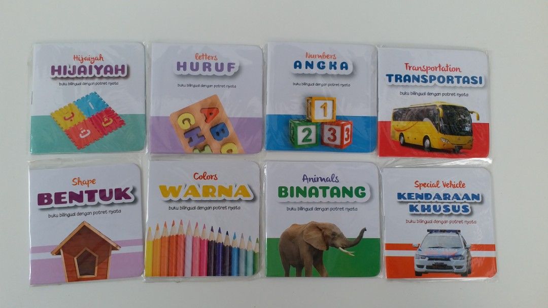 Buku Anak-anak Ukuran Mini, Buku & Alat Tulis, Buku Anak-Anak di Carousell